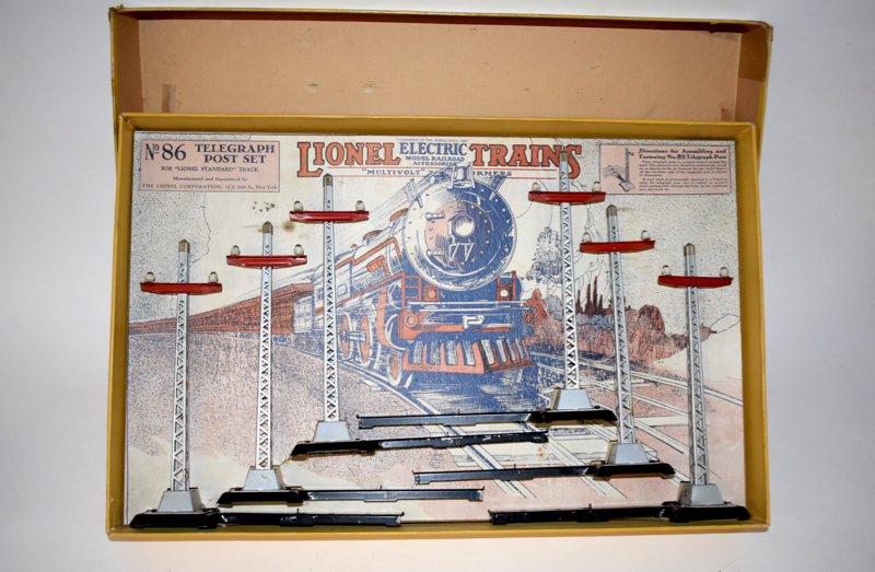 Nice Boxed Lionel Prewar Std. Gauge 86 Telegraph Pole Set