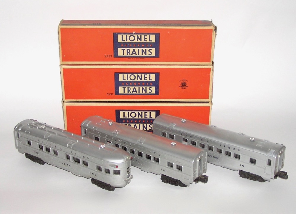 Nice Set of (3) Lionel Passenger Cars # 2421 2422 2423 + BOXES