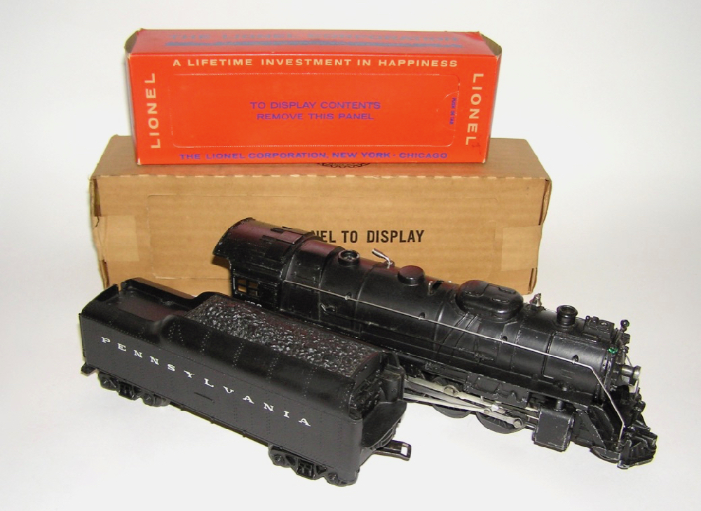 High Grade Lionel # 736 Late Postwar Berkshire Loco w/ 736W Tender OB