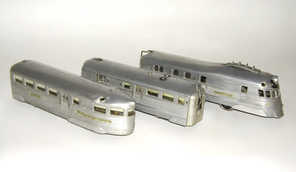 American Flyer Burlington Zephyr 9900 Streamliner Set