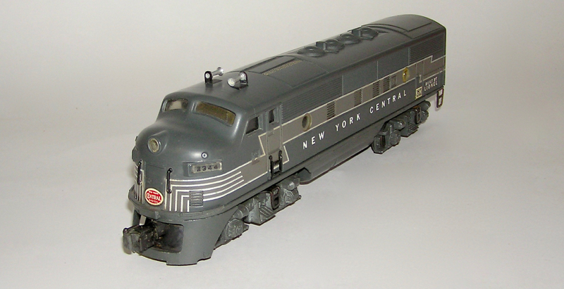 High Grade Lionel Postwar 2344 NYC F3 Diesels AA Units +BOX