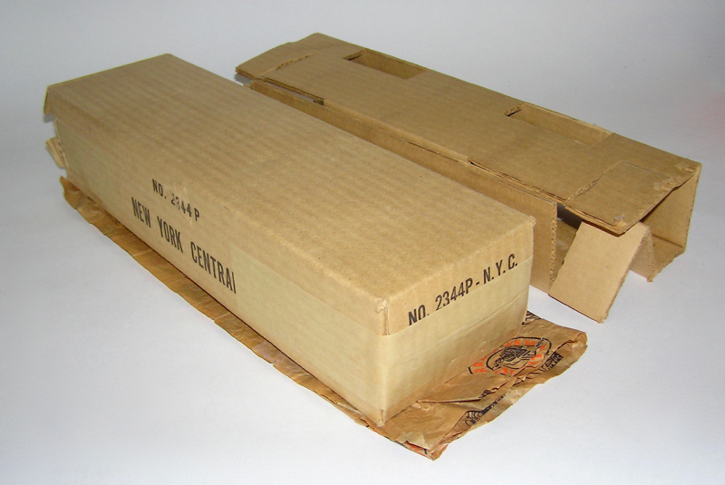 High Grade Lionel Postwar 2344 NYC F3 Diesels AA Units +BOX