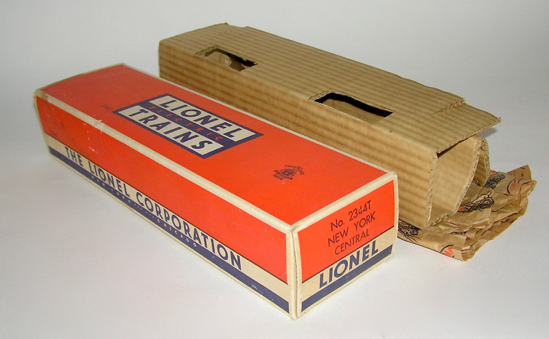High Grade Lionel Postwar 2344 NYC F3 Diesels AA Units +BOX