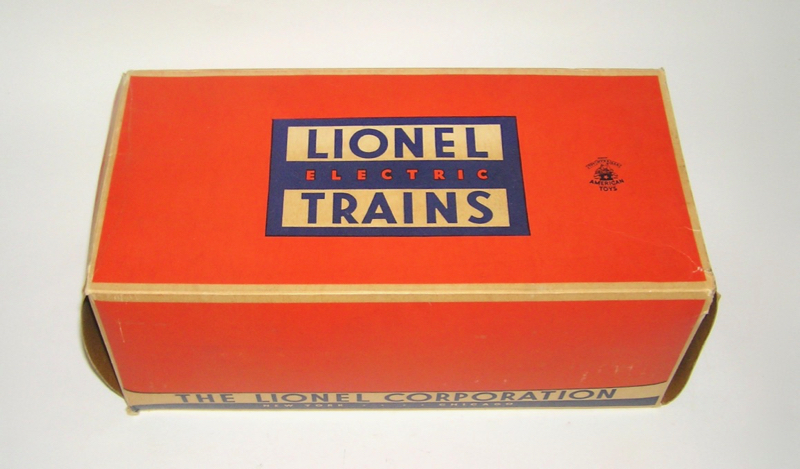 Nice Lionel No. 3356 "O" Gauge Horse Car Set w/Corral BOX