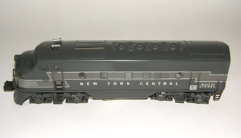 High Grade Lionel 2344 NYC F3 Diesels AA Units +Master Carton