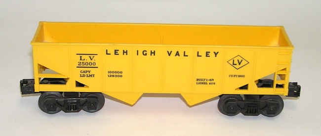 Set of (3) Lionel Postwar O gauge Freight Cars 6059, 6456, 6176