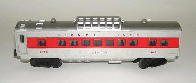 Lionel (2) 2442, 2444, 2446 Red Stripe Passenger Cars - Nice!