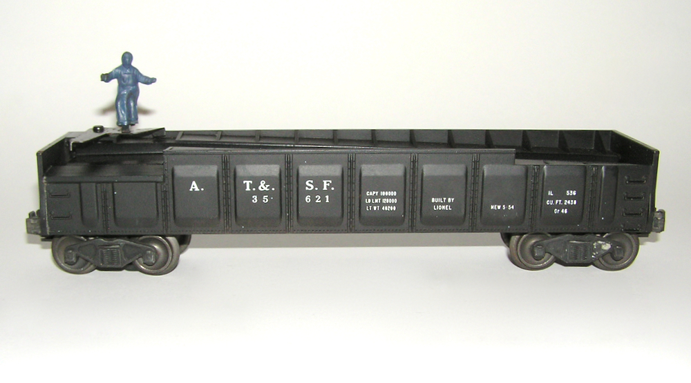 Lionel Black 3562-1 A.T.& S.F. Barrel Car w/ Black Ramp +BOX (DAKOTApaul)