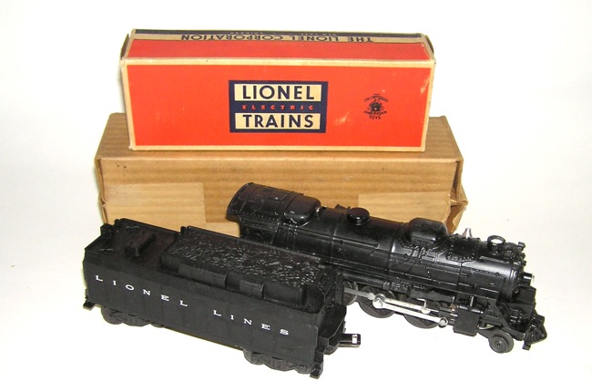 Lionel No. 2018 Steam Locomotive w/ 6026W Tender + BOX