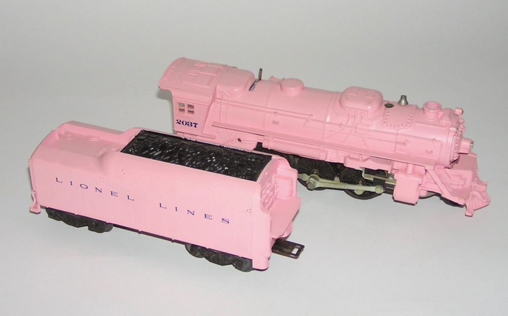 Nice Original Lionel Girls Freight Train Set # 1587S, 2037-500LT SET BOX